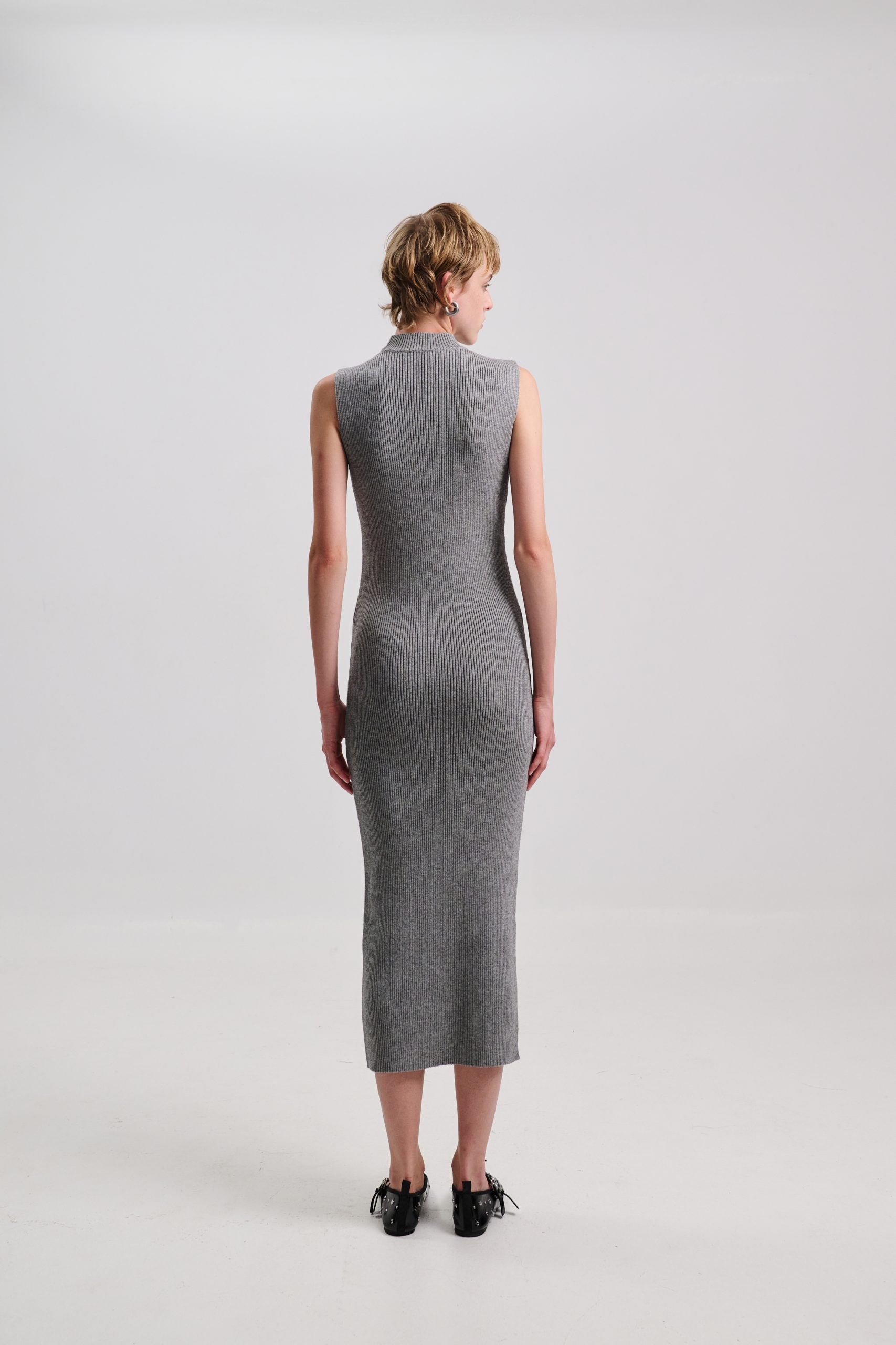 Combos Sleeveless Maxi Ribbed Dress – Isola Boutique