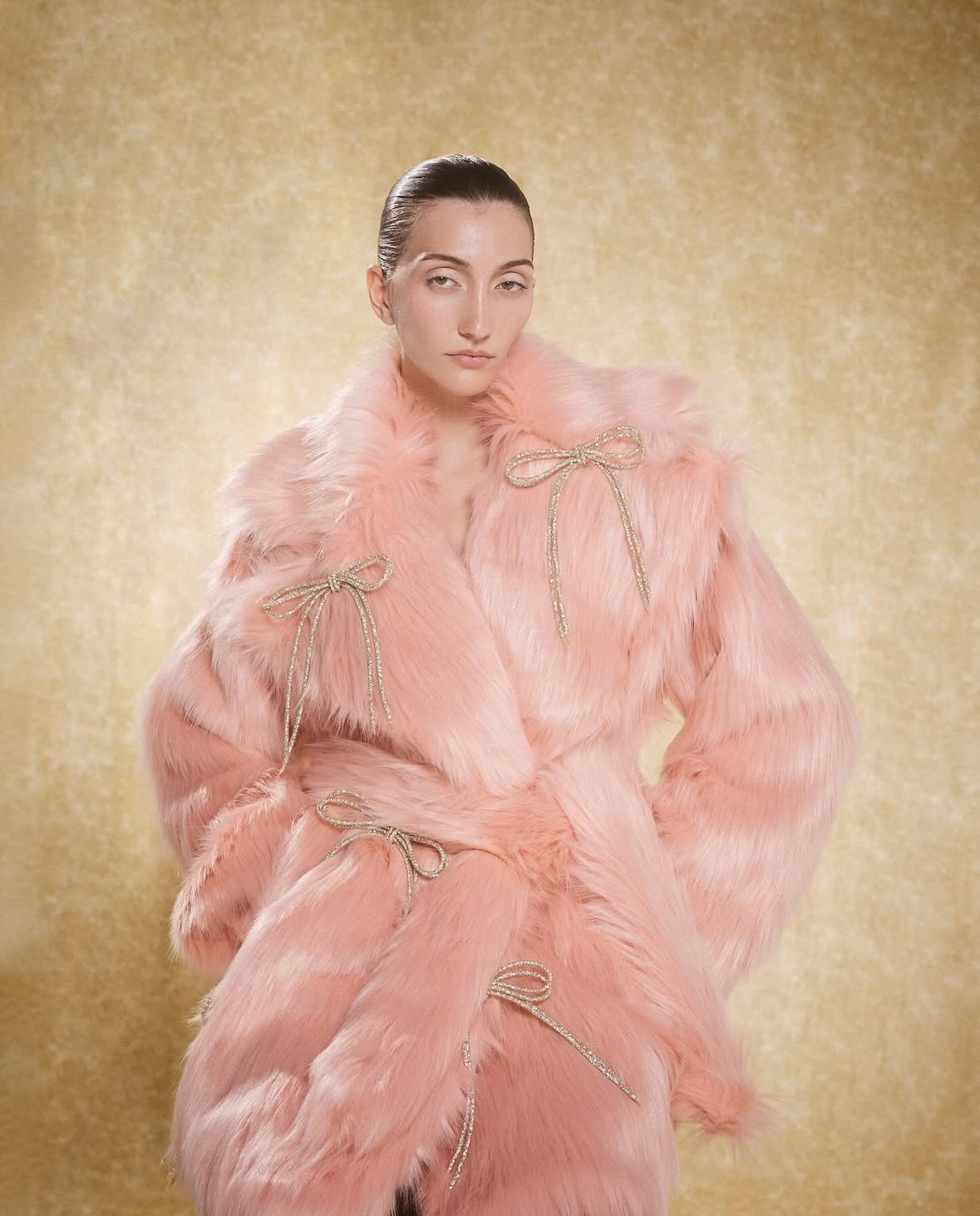 Milkwhite Faux Fur Coat – Isola Boutique